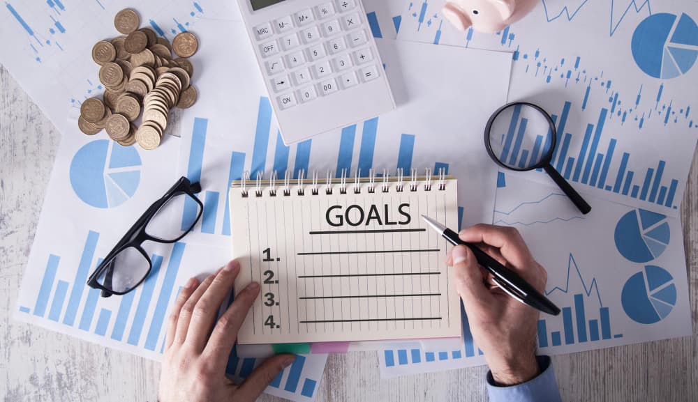 How to set financial goals for your future? - Experlu